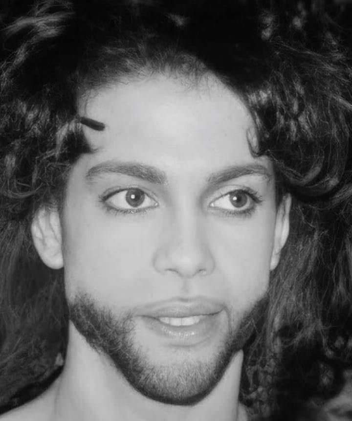 Pin By Dawn Garcia Cleek On Prince Rogers Nelson Prince Musician Prince Concert Prince