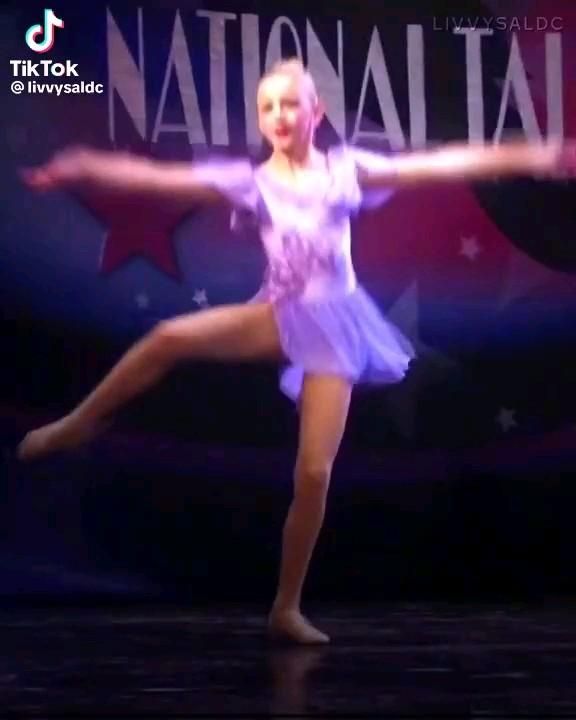 Chloe ππ In 2024 Dance Moms Funny Dance Moms Dance Moms Chloe