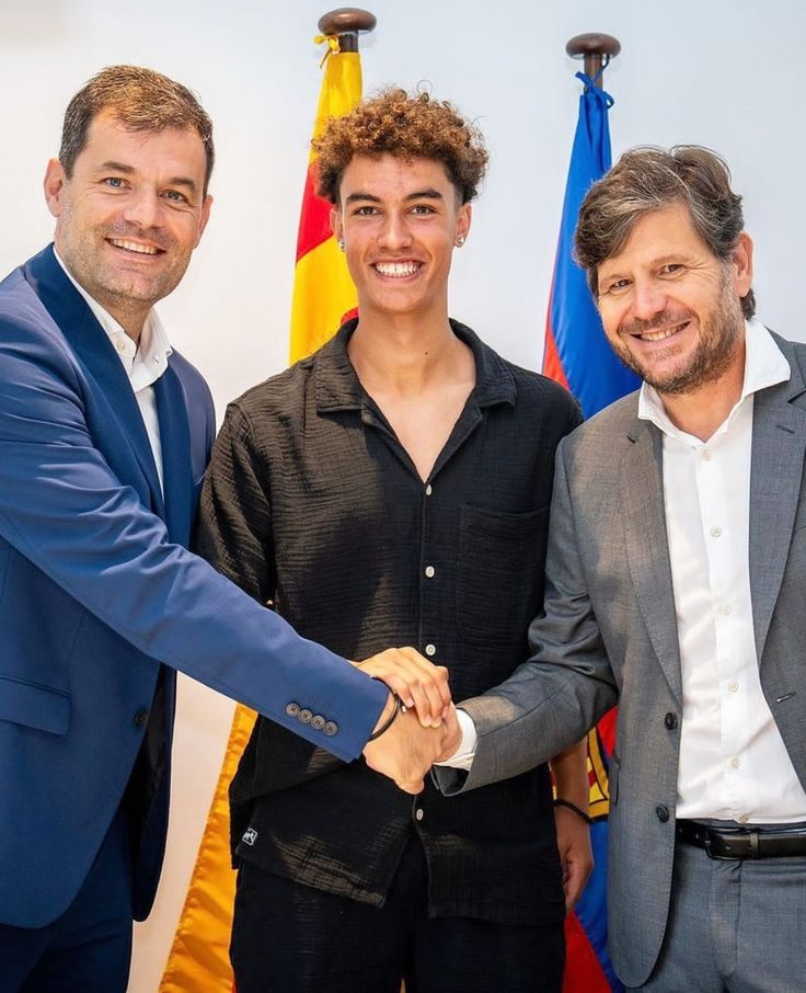Noah Darvich Fc Barcelona Barcelona Noah