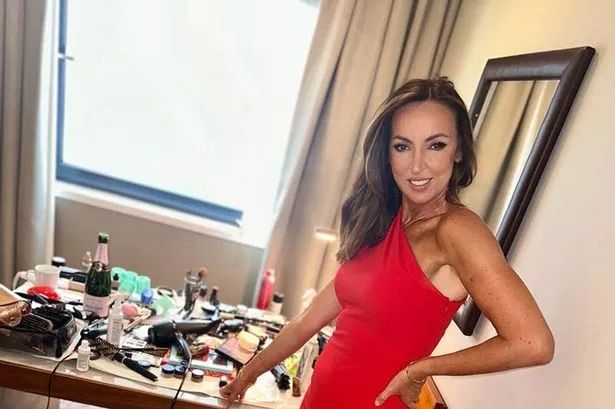 Bbc Breakfasts Sally Nugent Stuns In Thigh Split Dress