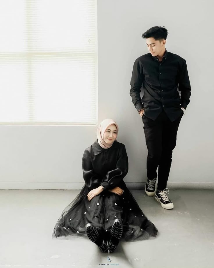 Prewedding Tema Hitam Gaya Pria Foto Pernikahan Lucu Gaya
