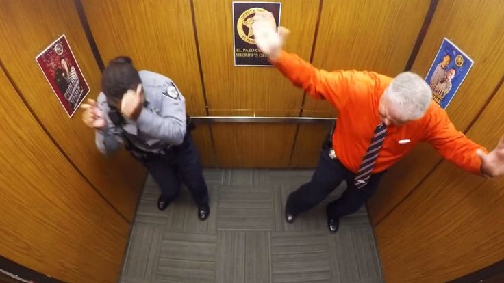 Everywhere I Go Police Guy Elevator Dancing Edit Youtube Guy Dancing People Dancing