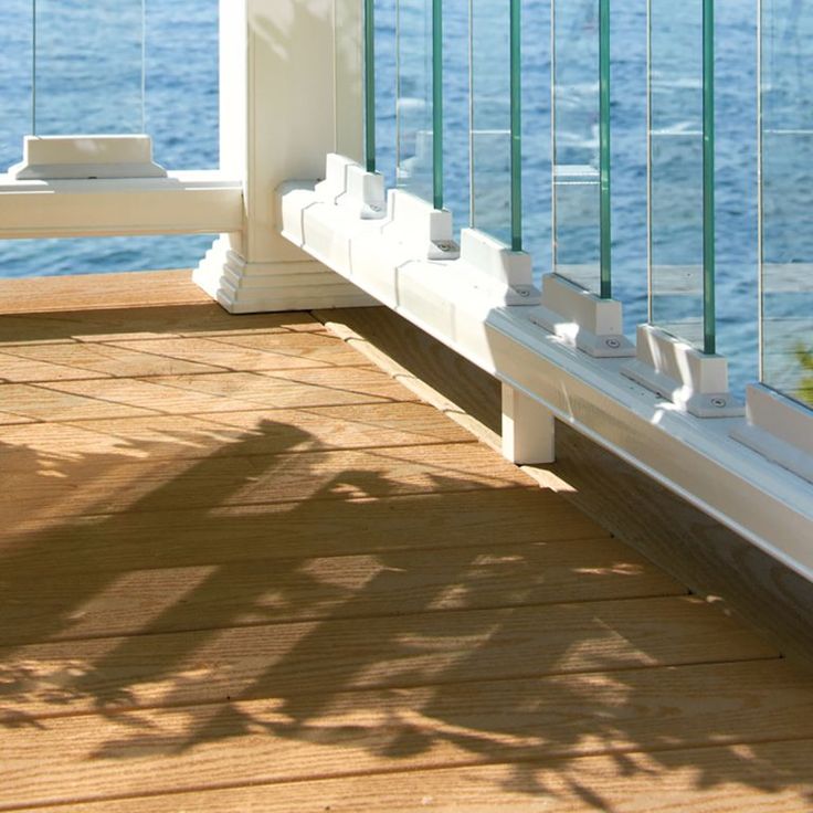 Deckorators 29 In Scenic Glass Balusters 5 Pack