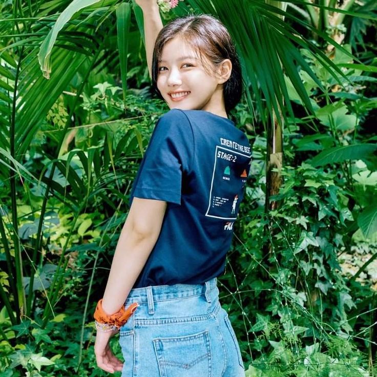 Pin By Hasan Furtana On Kim Yoo Jung Celebrity Outfits Korean Celebrities Kim Yoo Jung