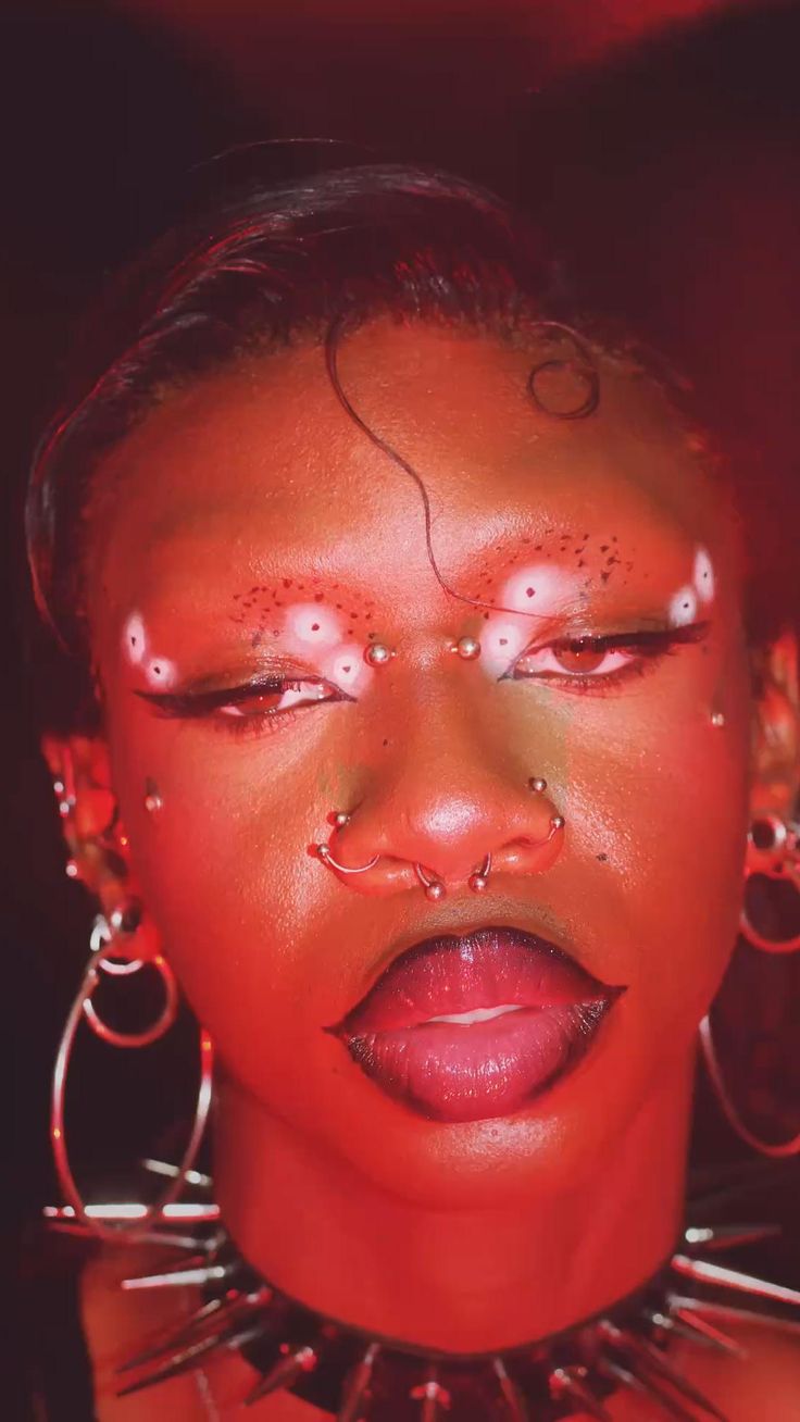 Siren Eyes Wit A Twist Editorial Makeup Saintlilithhh Editorial Makeup Creative Makeup