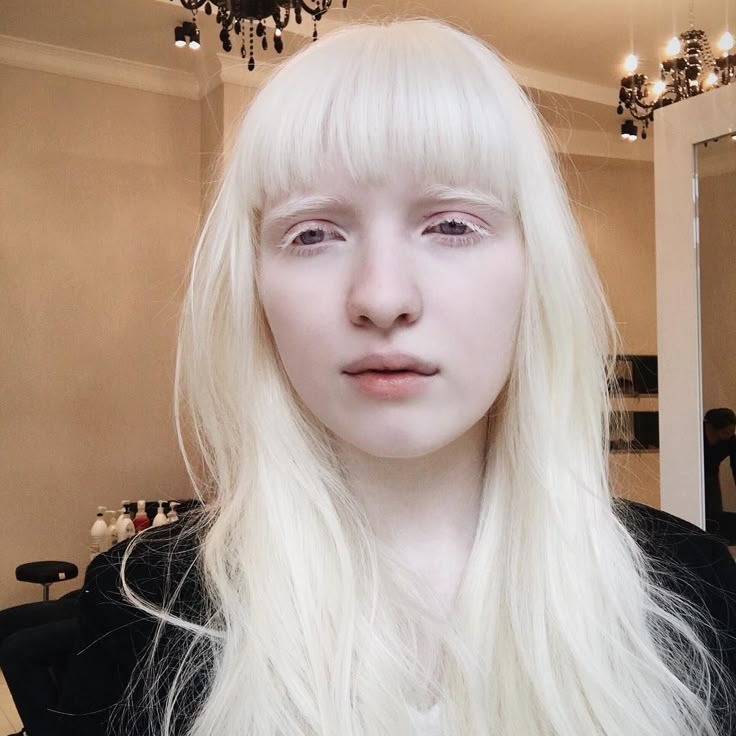 Modelo Albino Albino Girl Albino Model Pretty People Beautiful People Ethereal Beauty Pale