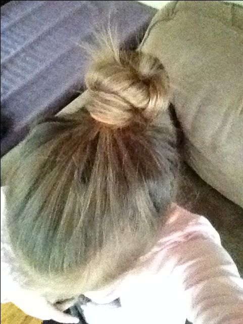 Simple High Bun No Bobby Pins High Bun Bobby Pins Hair