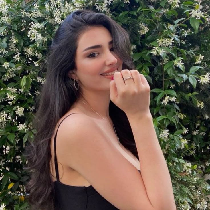 Pin Di Princess Rooje Su الفن