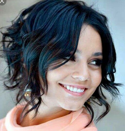 Pin By Bethany Wellach On Mom Curls Styles And Colors Short Wavy Hair