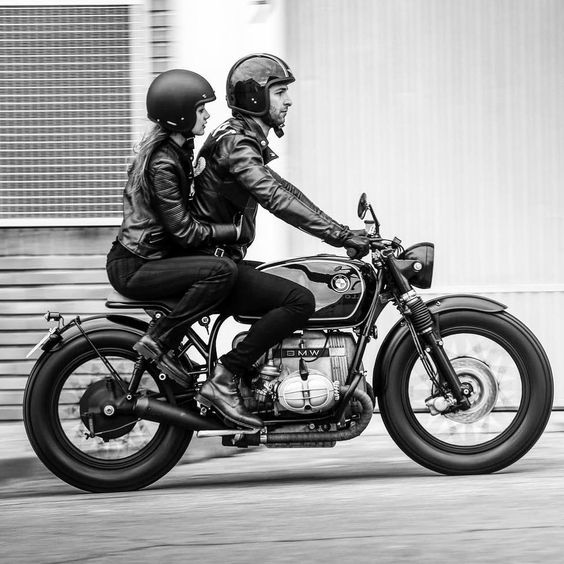 Pin De Nick Riganas En ๐น๐๐ ๐๐ ๐ฅ๐ Bmw Cafe Racer Corredores De Bicicleta Cafeterรญa Motos De