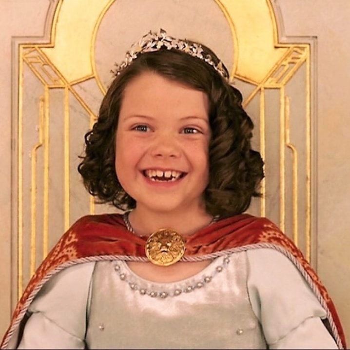 Queen Lucy The Valiant 馃懜馃徎 On We Heart It Lucy Pevensie Cr么nicas De N谩rnia As Cr么nicas De