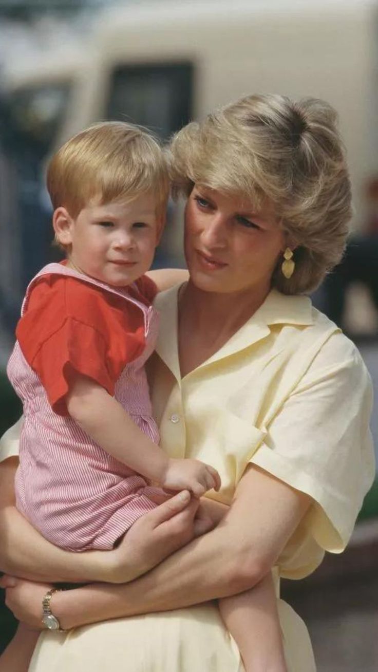 Prince Harry Displays ‘similar Character Traits To Diana As Meghan