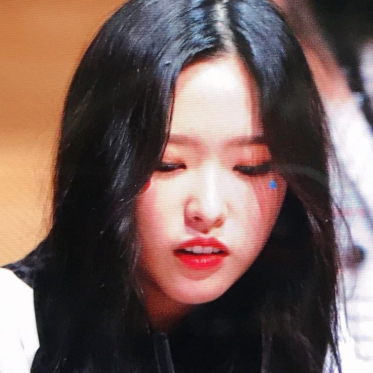 Pin De Nuzi—— Em 소녀 아이콘girl Icons