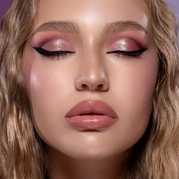 Prettiest Pink Eyeshadow Looks From Soft & Subtle To Statement nel 2024 ... Prettiest Pink Eyeshadow Looks From Soft & Subtle To Statement nel 2024 ...