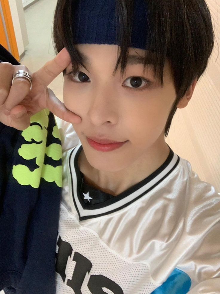 Nct Wish Riku Selca 엔시티 위시 리쿠 셀카 Weverse In 2024 Nct J Pop Music Wish