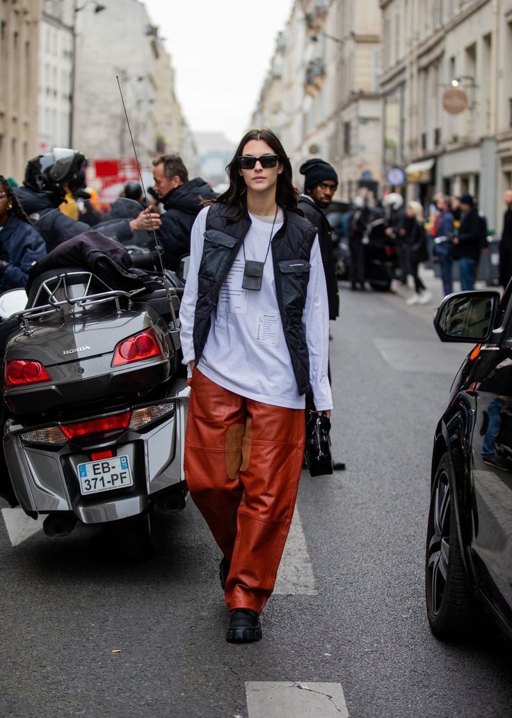 Pin By 장정임 Kate On Models Fashion Street Style Outfits