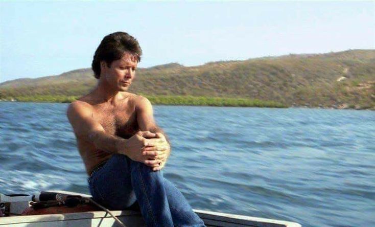 Pin By Anita Callow On Cliff Richard Sir Cliff Richard Richard Cliff