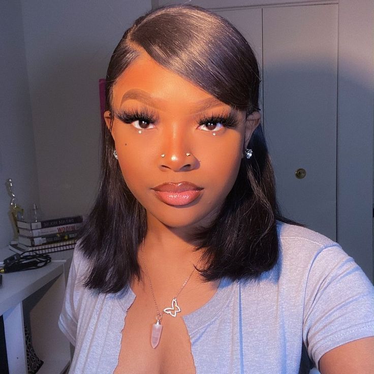 180 Brazilian Short Bob Cut Wigs Human Hair 13x4 Human Hair Short Bob Wigs With Bangs Two