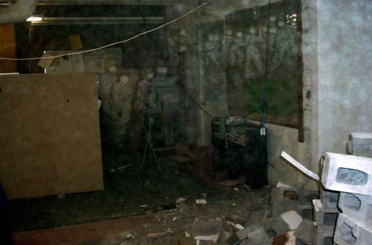 Pin By Deep Echoes On Paranormal Creepy Ghost Ghost Hunting Ghosts Paranormal
