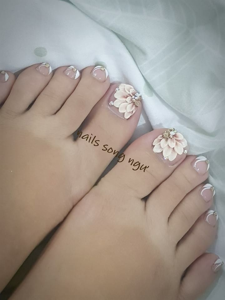 Ghim Của Gurpreet Trên Cute Toe Nails Móng Chân Móng Tay Hoa