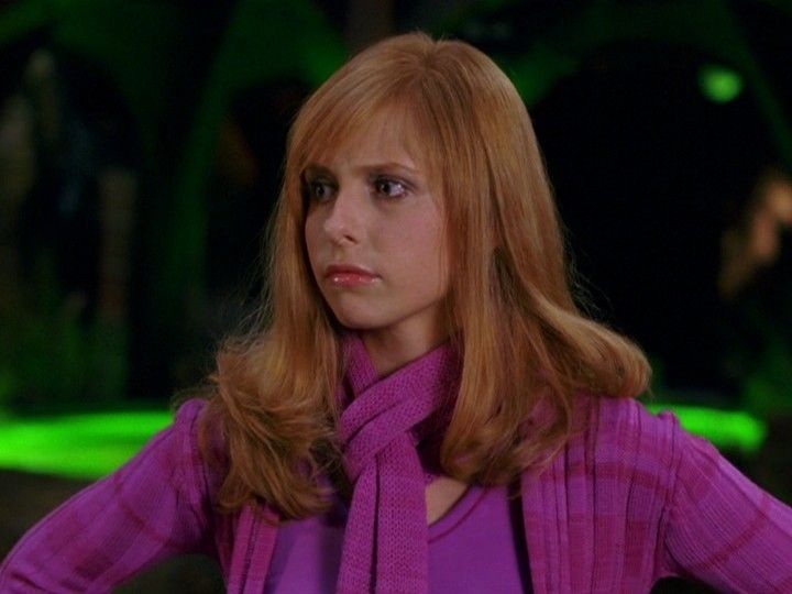 Daphne Blake Red Hair Celebs Brown Style Fashion Celebrities