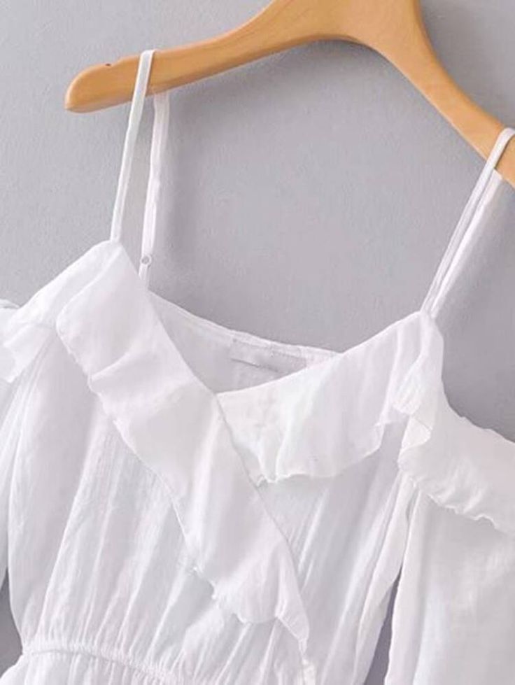 Ruffle Trim Pep Hem Top | SHEIN USA | Hem top, Crop top outfits, Tops Ruffle Trim Pep Hem Top | SHEIN USA | Hem top, Crop top outfits, Tops