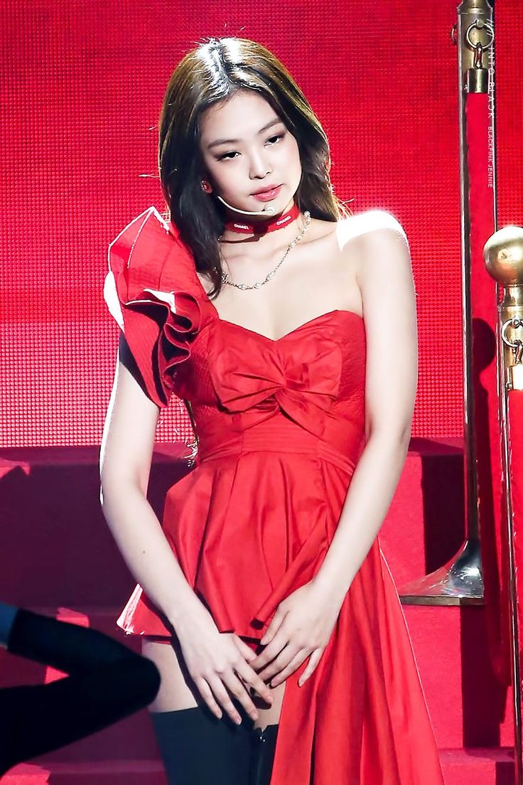 Pin By Jaes Senpai On Jennie Blackpink Jennie Red Dress Jennie Red Blackpink Jennie Red