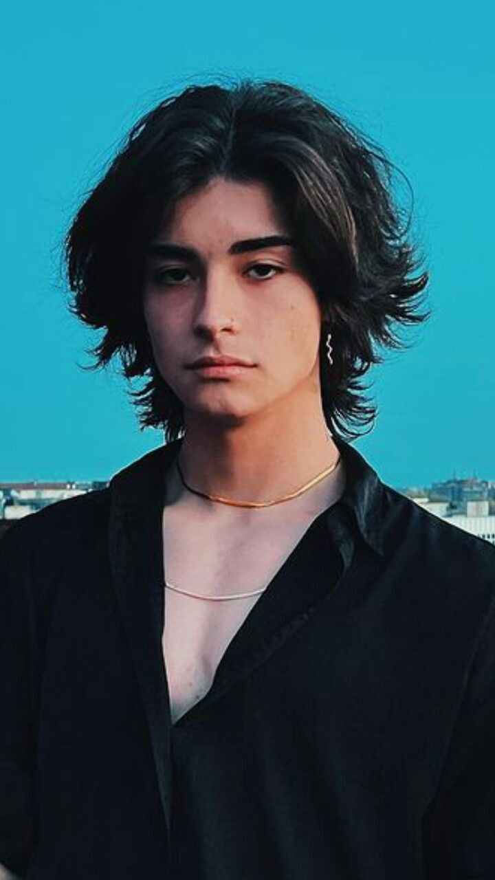 Middle Part Hairstyles Hairstyles Haircuts Haircuts For Men Cut My