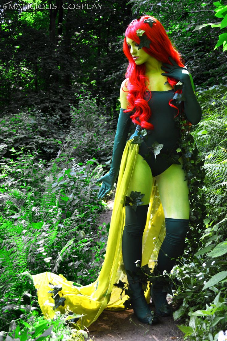 Poison Ivy Cosplay By Malicious Cosplay On Deviantart Poison Ivy Cosplay Poison Ivy Costumes