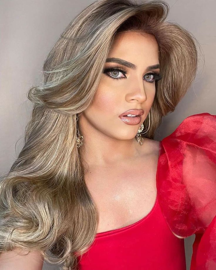 Pin By Derren Roberts On Drag Makeup Tutorial Beautiful Face Beautiful Girls Drag Makeup
