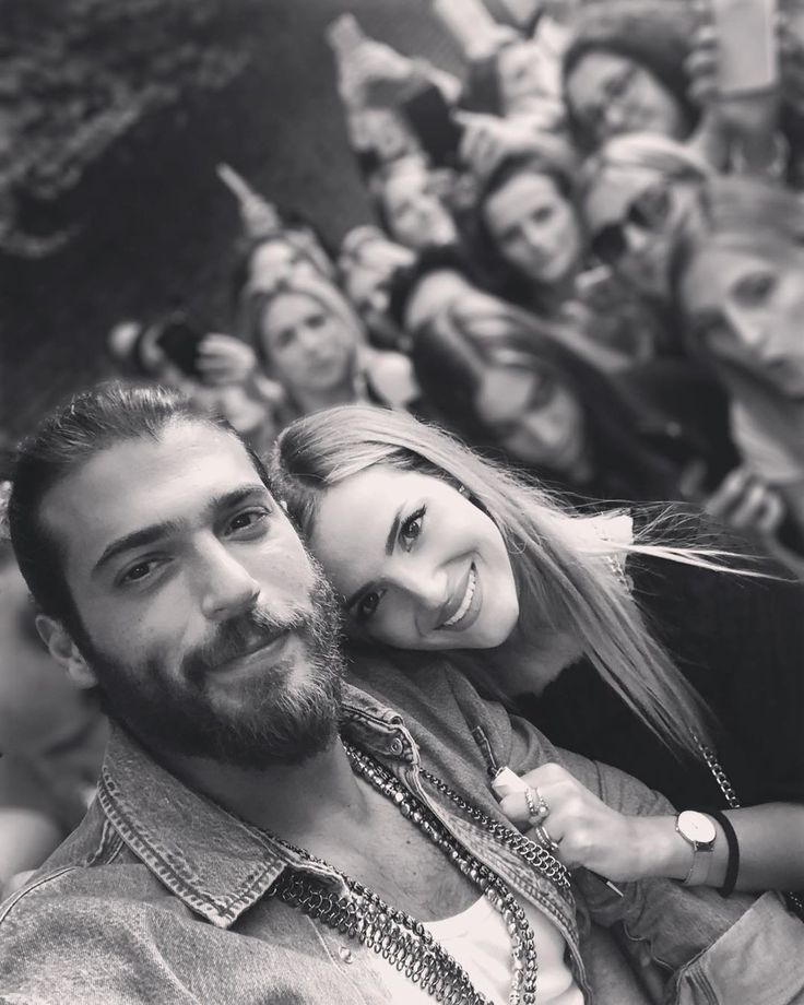 Pin By Bea M On Can Yaman Instagram Posts Couple Photos Insta Saver