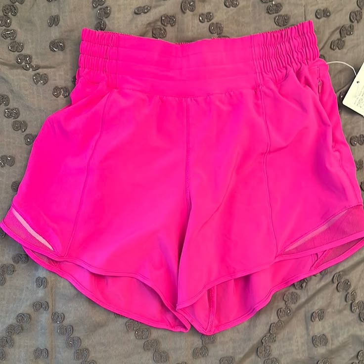 Lululemon Athletica Shorts Hotty Hot Hr Short 4” Lined Color Pink Size 4 In 2024