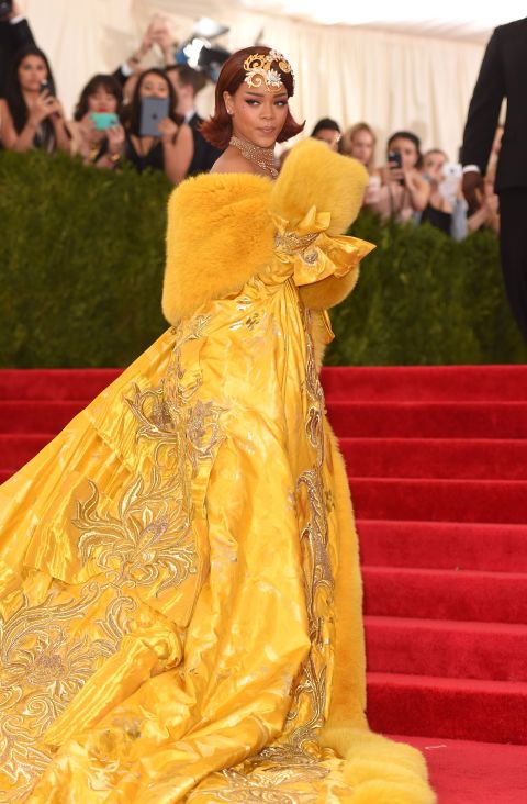 The 100 Most Iconic Dresses Of All Time Iconic Dresses Game Of