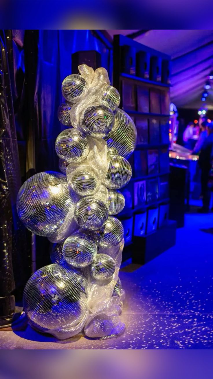 Disco Glam Party Themes πͺ©ππ»πΊπ» Disco Party Disco Theme New Years Eve Decorations