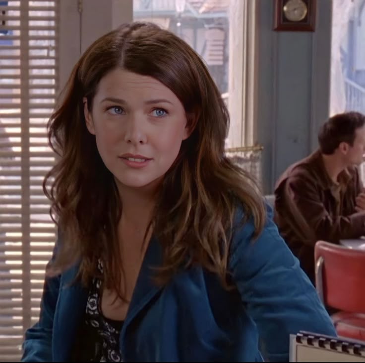 Lorelai Gilmore Icon And Pfp Lorelai Gilmore Hair Girlmore Girls Lorelai Gilmore