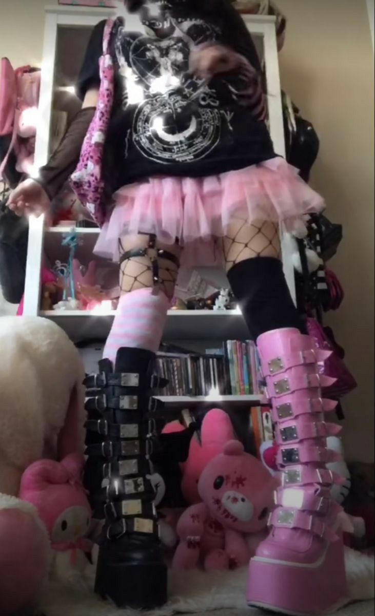 Pink Goth Aesthetic Outfits | atelier-yuwa.ciao.jp Pink Goth Aesthetic Outfits | atelier-yuwa.ciao.jp