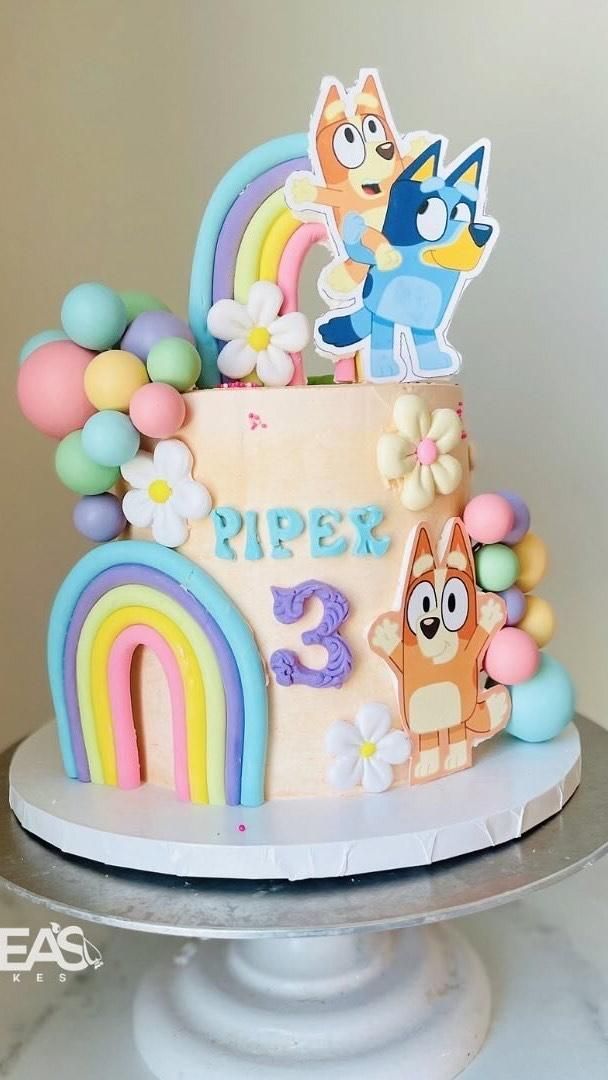 Bea Flores Cake And Cookie Artist On Instagram Bluey Themed Cake For Piper 🌸🌸🌸🌸 Cakes