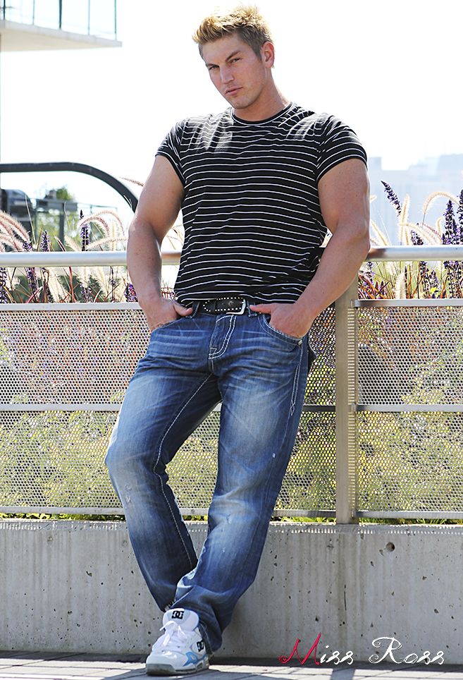 Pin On Sexy Geek Men