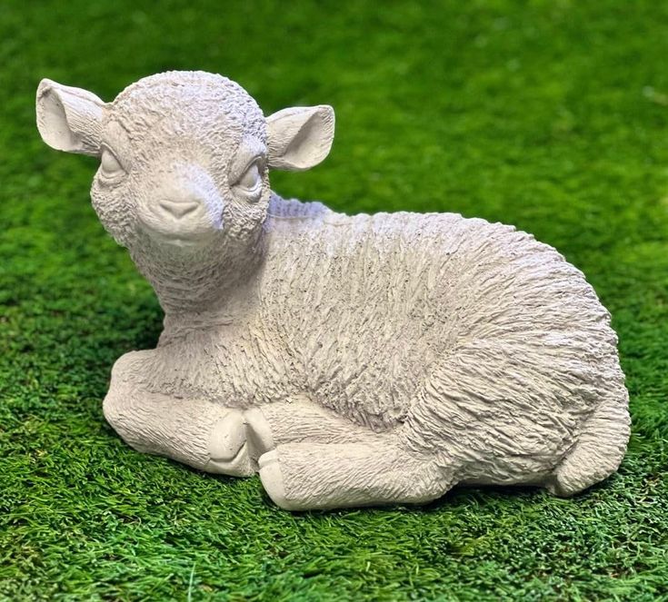 Farm Sheep Statue Concrete Laying Lamb Figurine Resting Sleeping Sheep Sculpture Outdoor Garden