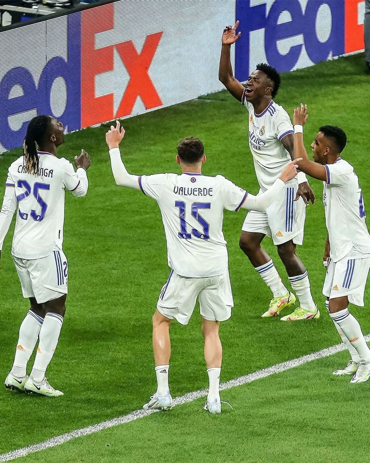 Real Madrid C F Realmadrid • Instagram Photo En 2023 Equipo Real