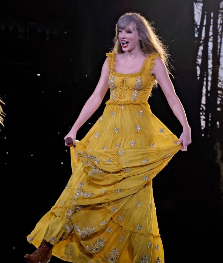 Pin On Taylor Swift