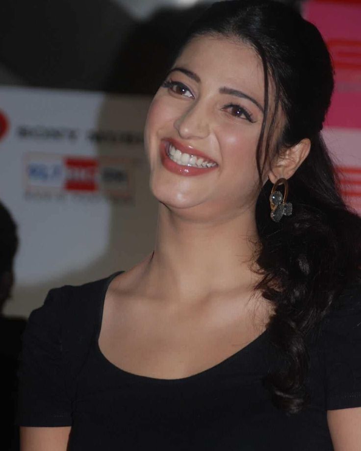 Pin On Shruti Hassan