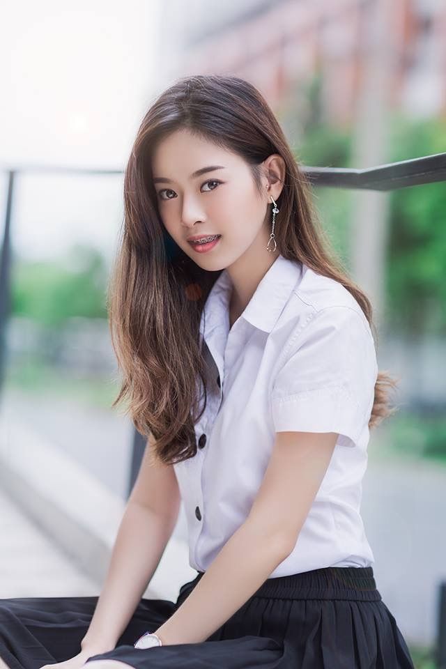 Beautiful Asian Girls College Pictures Girls Cup University Girl Girls Uniforms College