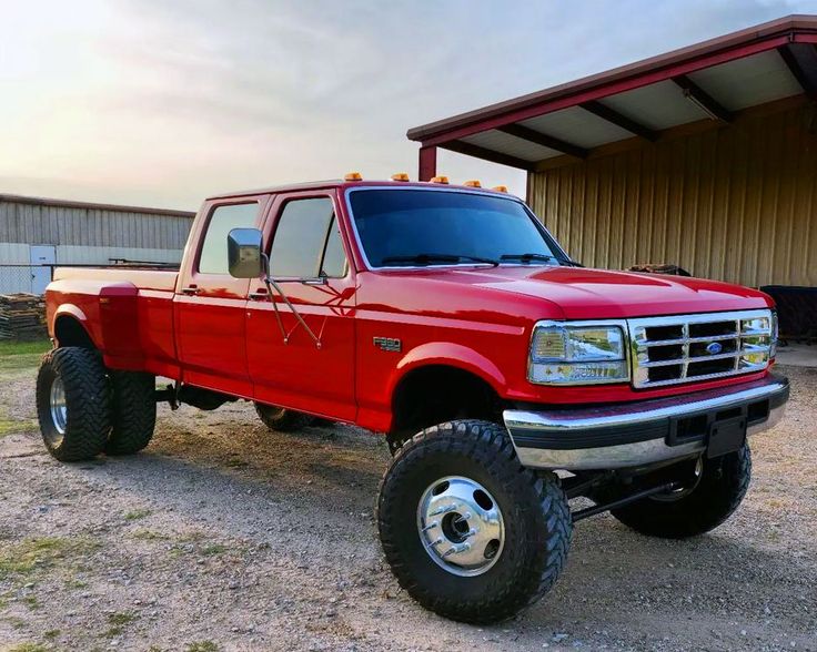 Pin By Thunders Garage On Trucks 2wd 4wd And 18 Wheels High Low And Custom Ford Trucks