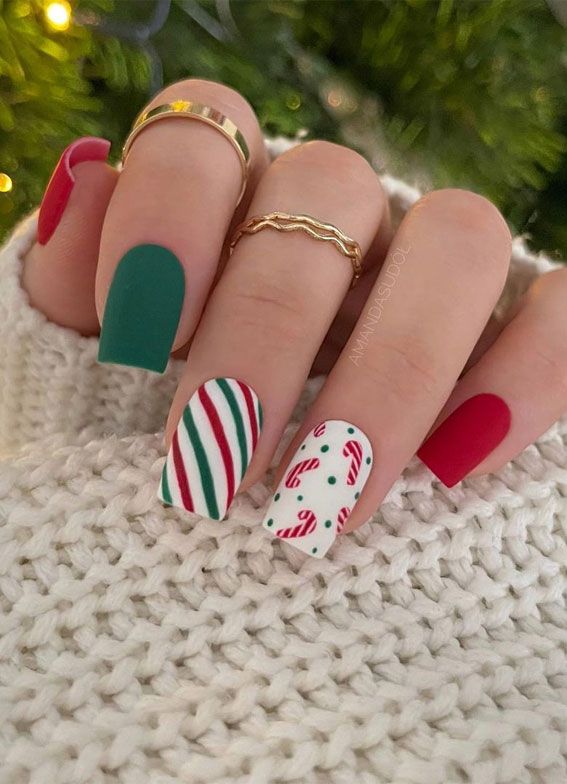 50 Fab Christmas Nail Designs And Ideas Green And Red Candy Cane
