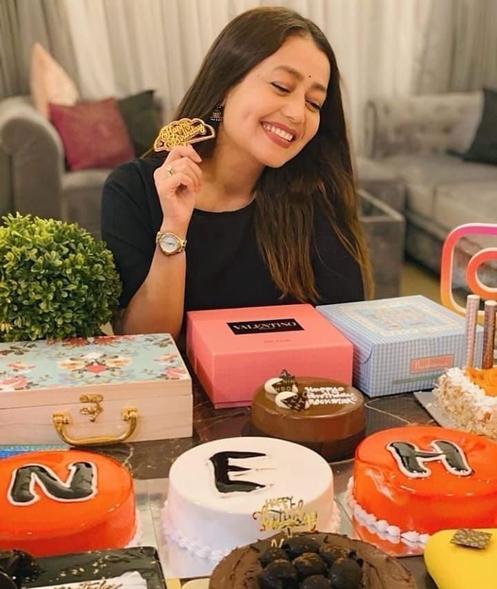 Pin By Nitu Brahma On My Saves Neha Kakkar Happy Birthday To Us Bollywood Celebrities