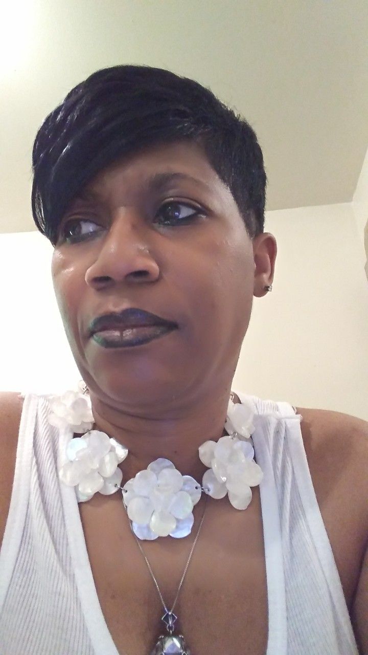 Pin By Troi Ward On The Selfie Queen Selfie Queen