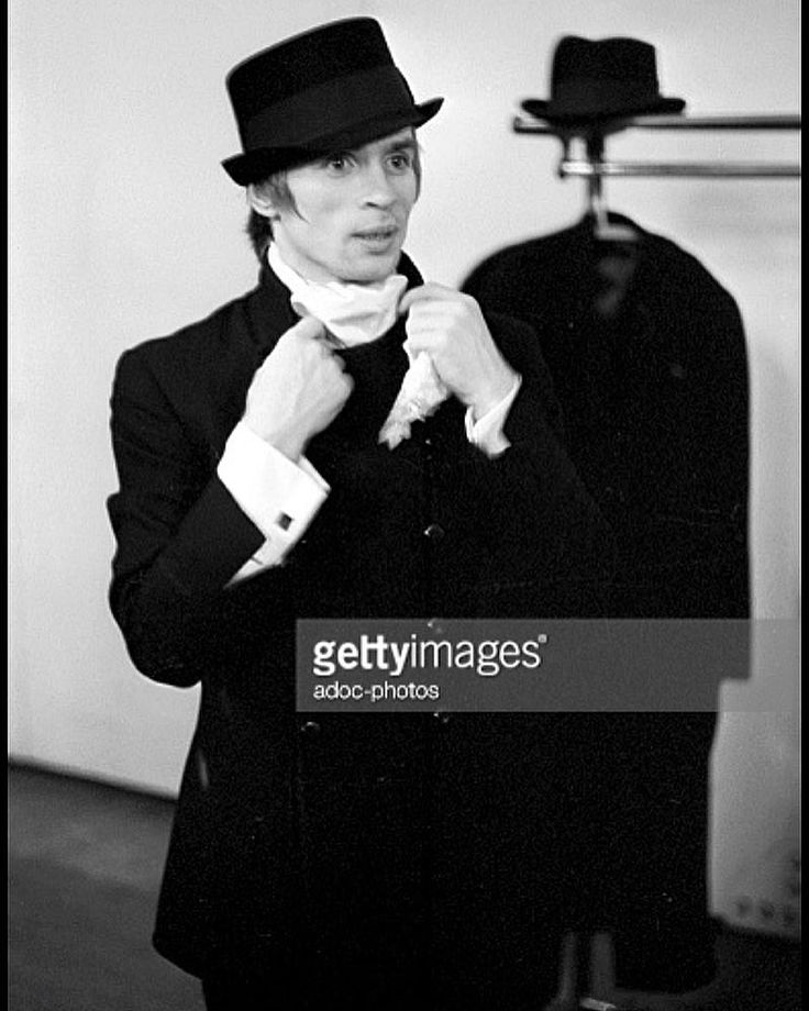 Rudolf Nureyev Noureev Rudolf On Instagram Rudolfnoureev Balletdancer Rudolfnureyev