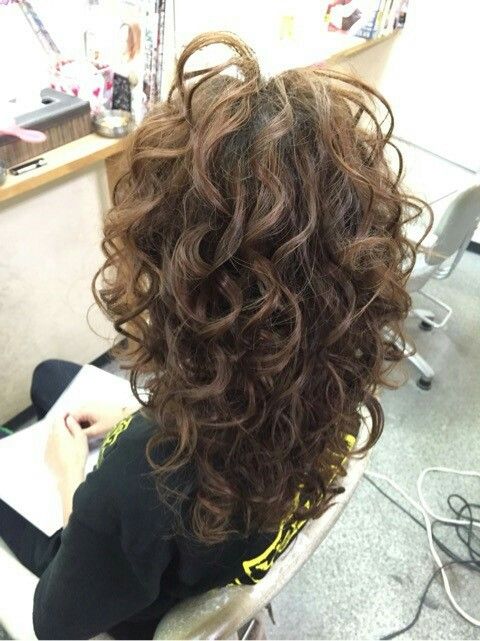 Pin By Tshima On Glossy Hairset Long Curly Hair Curly Hair Styles Curly Hair Photos