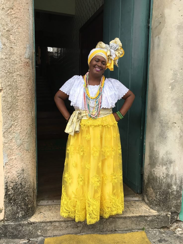 A Guide To North Brazils Colourful Jewel Salvador De Bahia Brazil Traditional Dress
